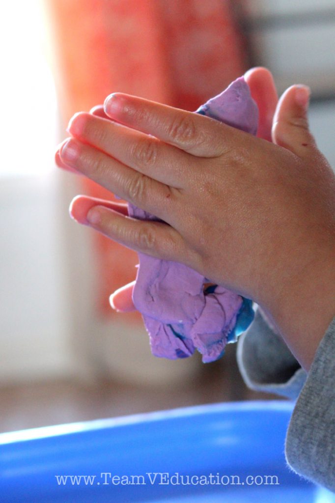Exploring Play Dough - A Toddler's First Experience Through Photos ...
